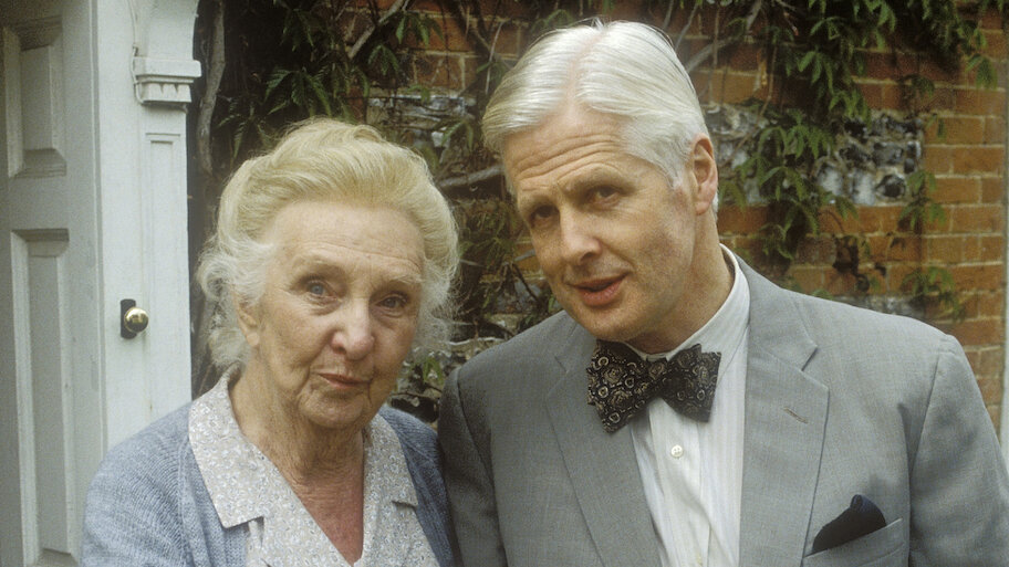 Watch Miss Marple: The Mirror Crack'd from Side to Side | Netflix